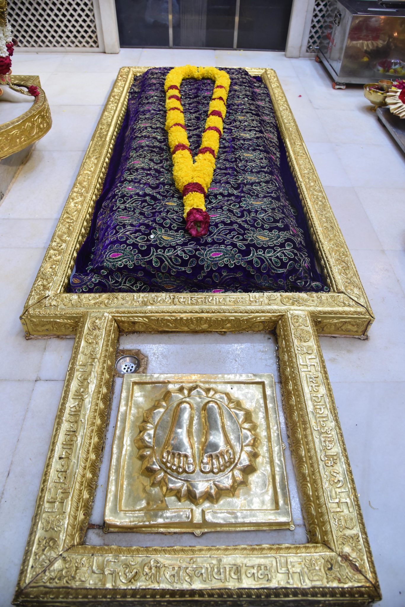 30+ HD Sai Baba Samadhi Mandir Photos